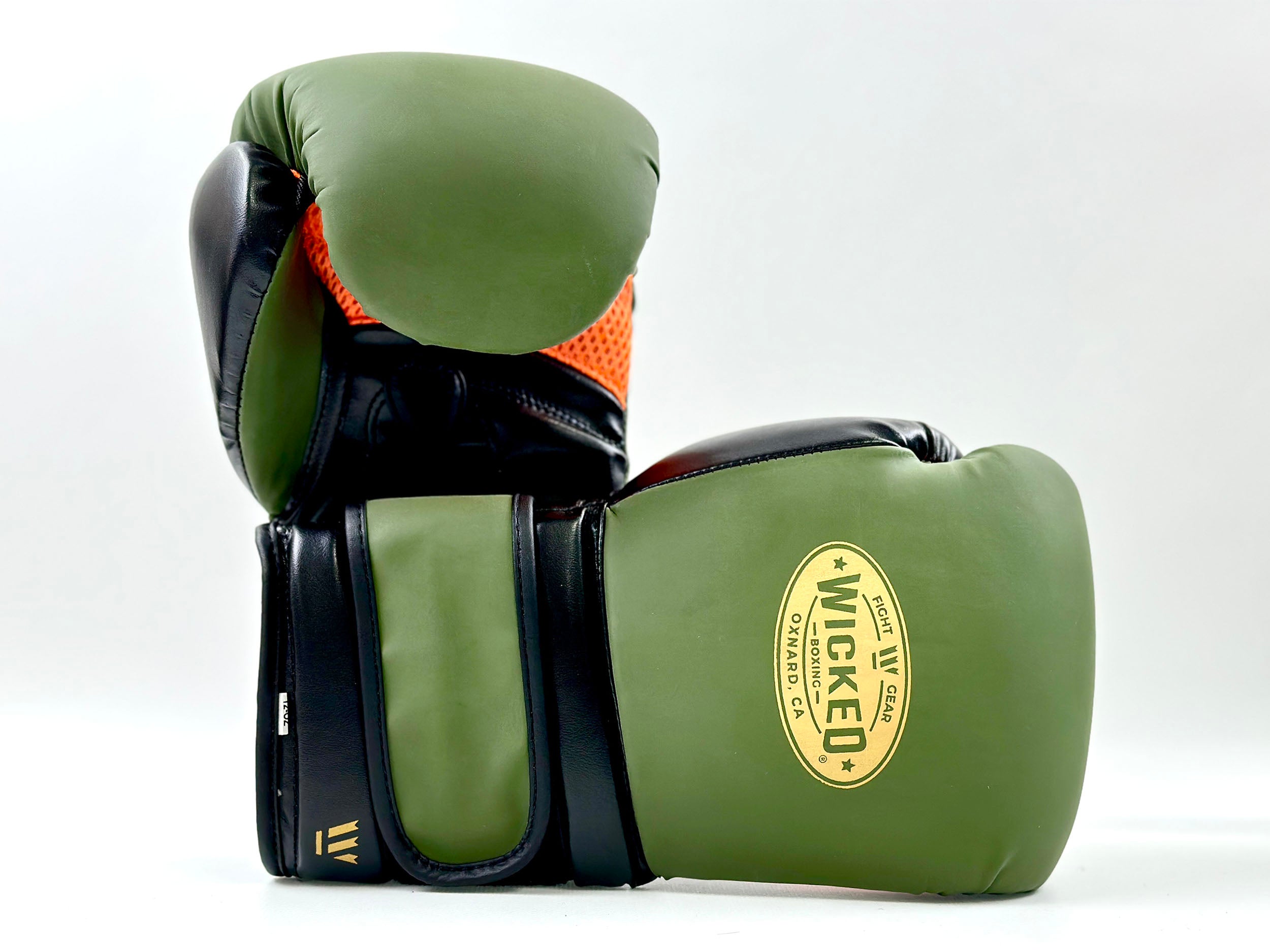Gloves | Wicked Boxing