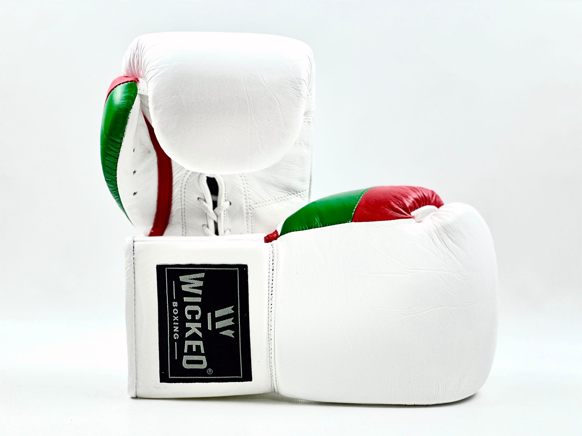 Gloves – Wicked Boxing