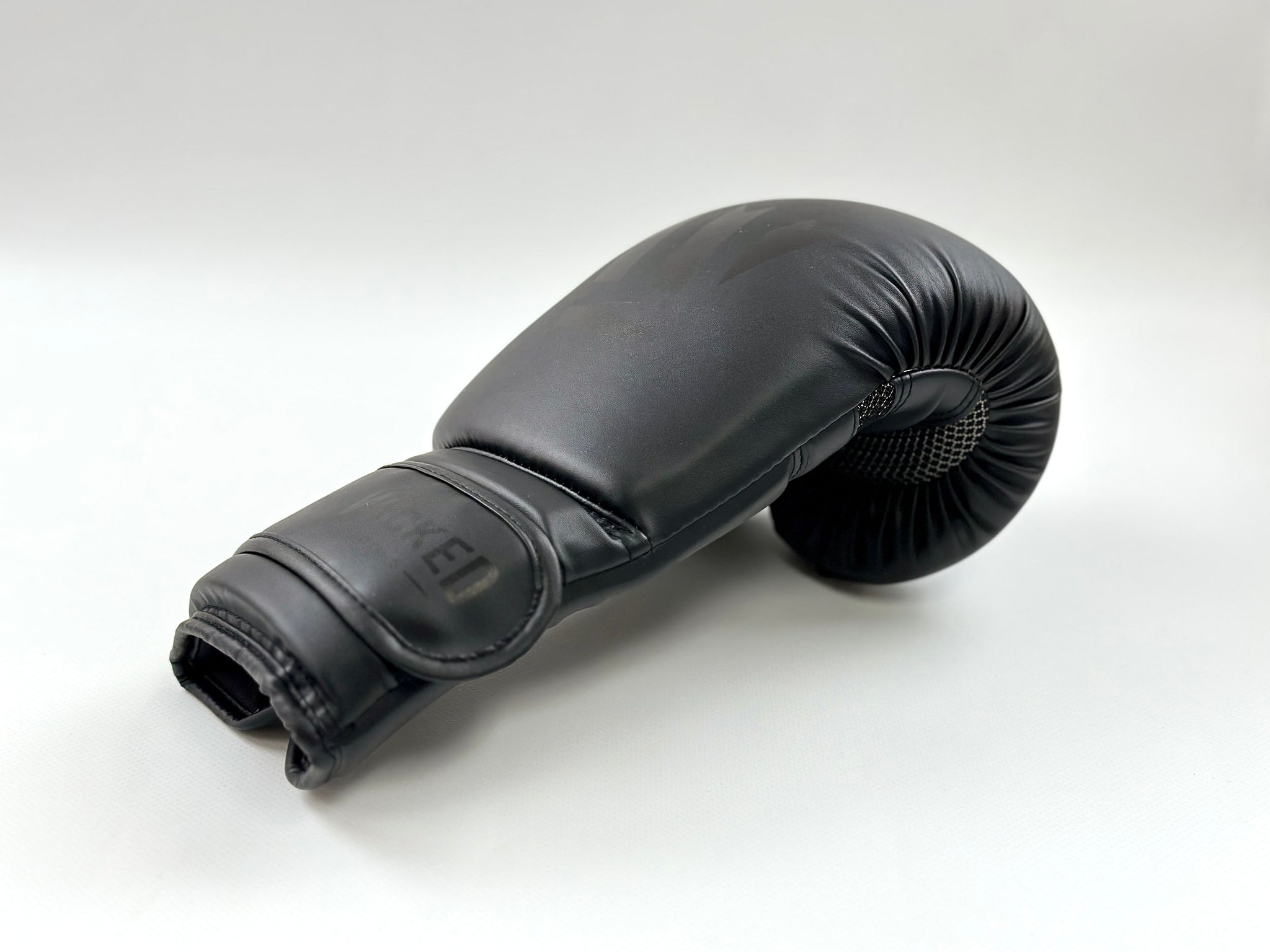 Gloves – Wicked Boxing